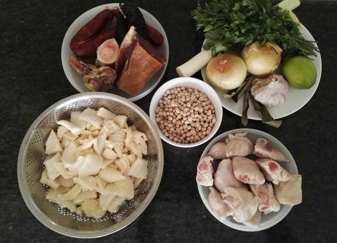 CALLOS A LA MADRILEÑA - 200 MOMENTOS FELICES