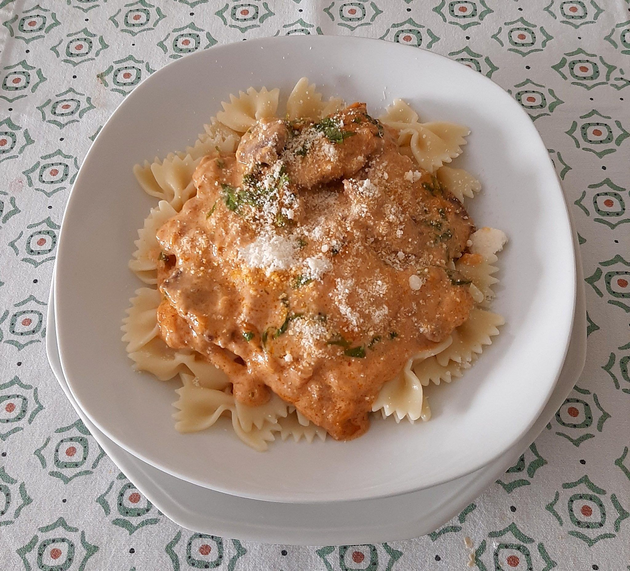 SALSA STROGONOFF - 200 MOMENTOS FELICES